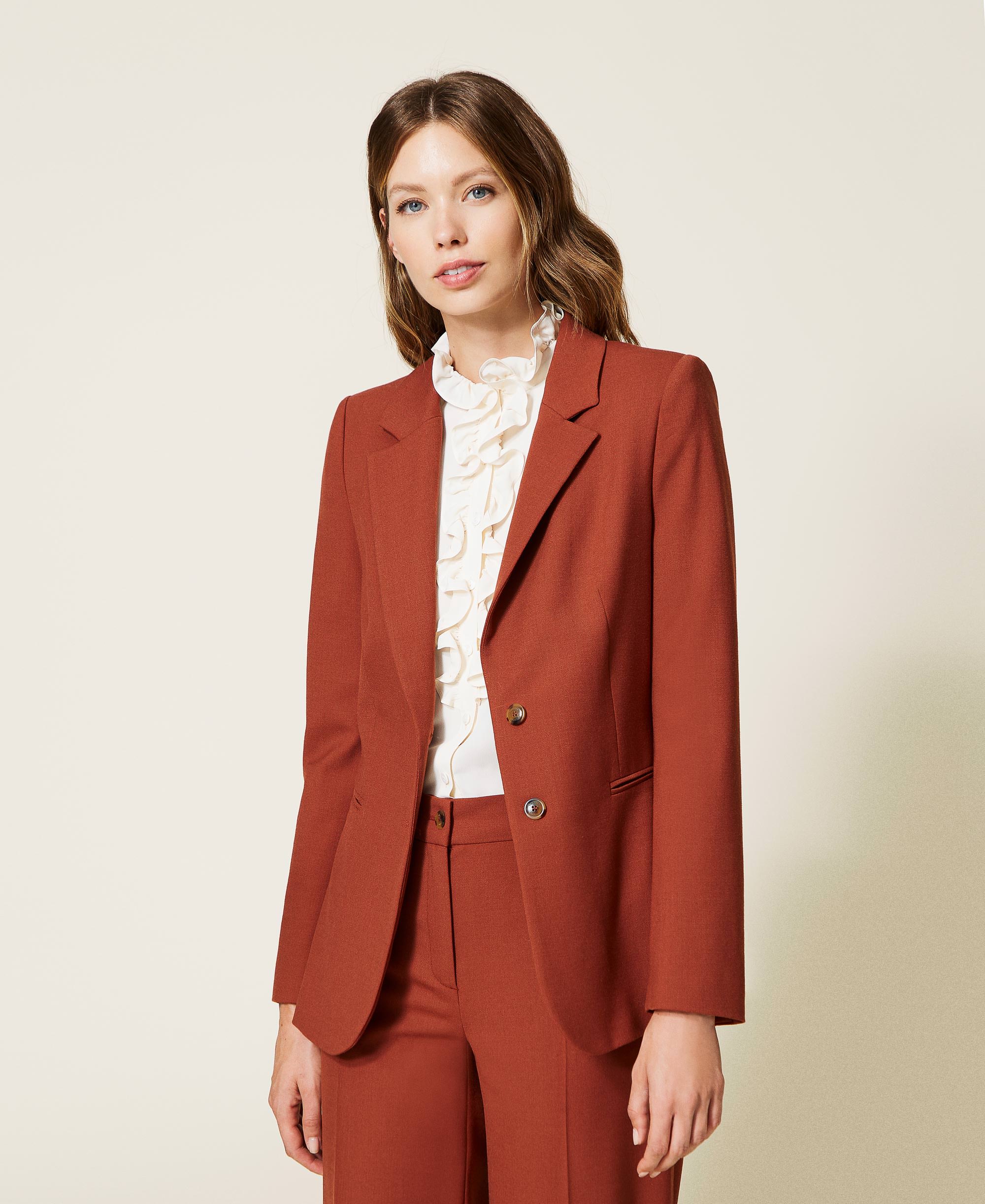 Приталенный жакет 222tt2302 Twinset — купить в интернет магазине бренда женской одежды Твинсет